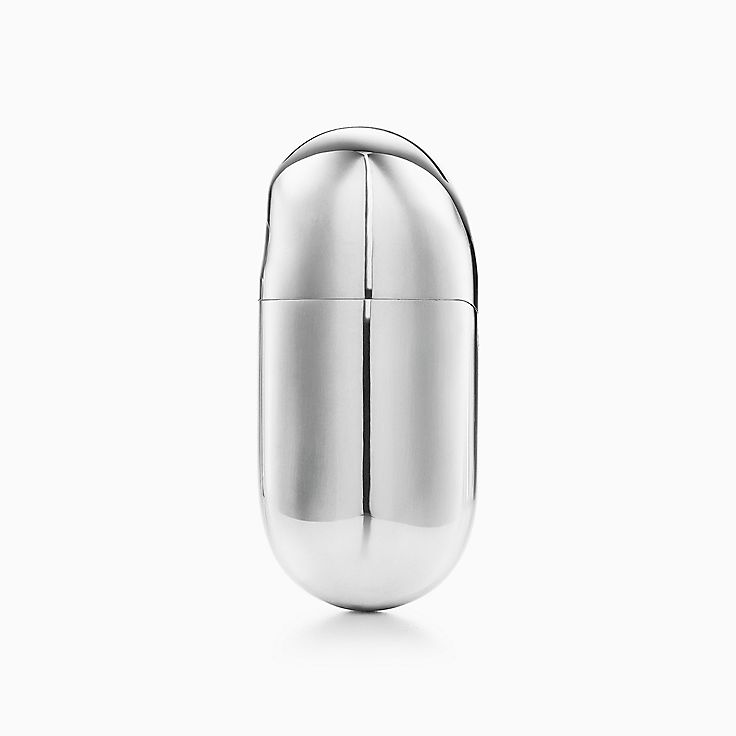 Elsa Peretti™ Bean design | Tiffany & Co.