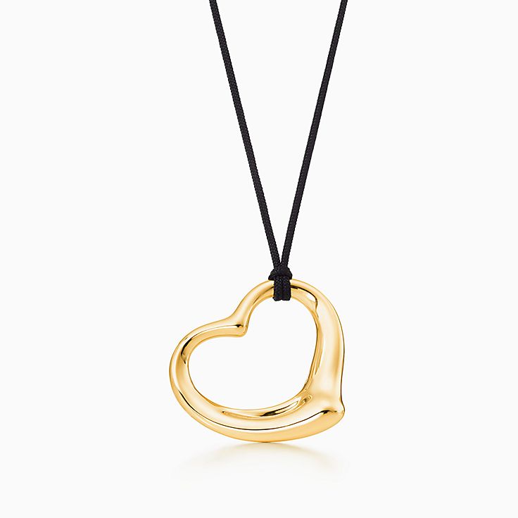 Elsa Peretti™ Open Heart | Tiffany & Co.