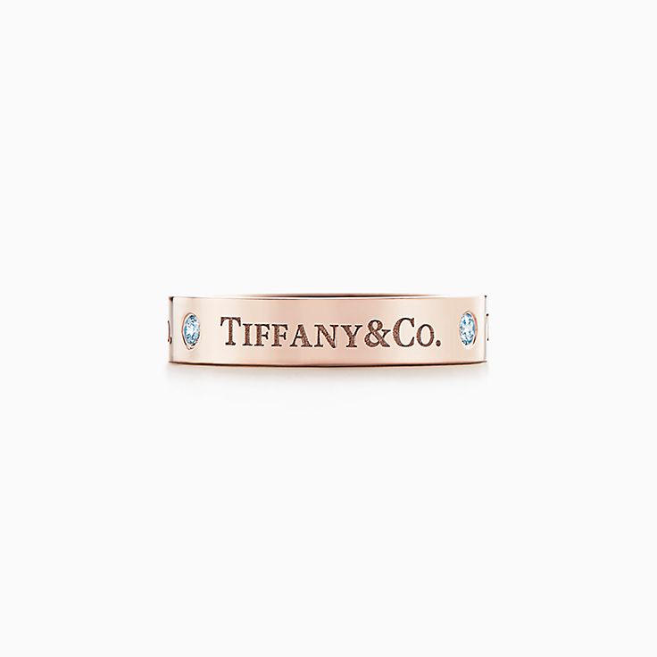 Argollas de matrimonio clásicas y anillos para hombre | Tiffany & Co.