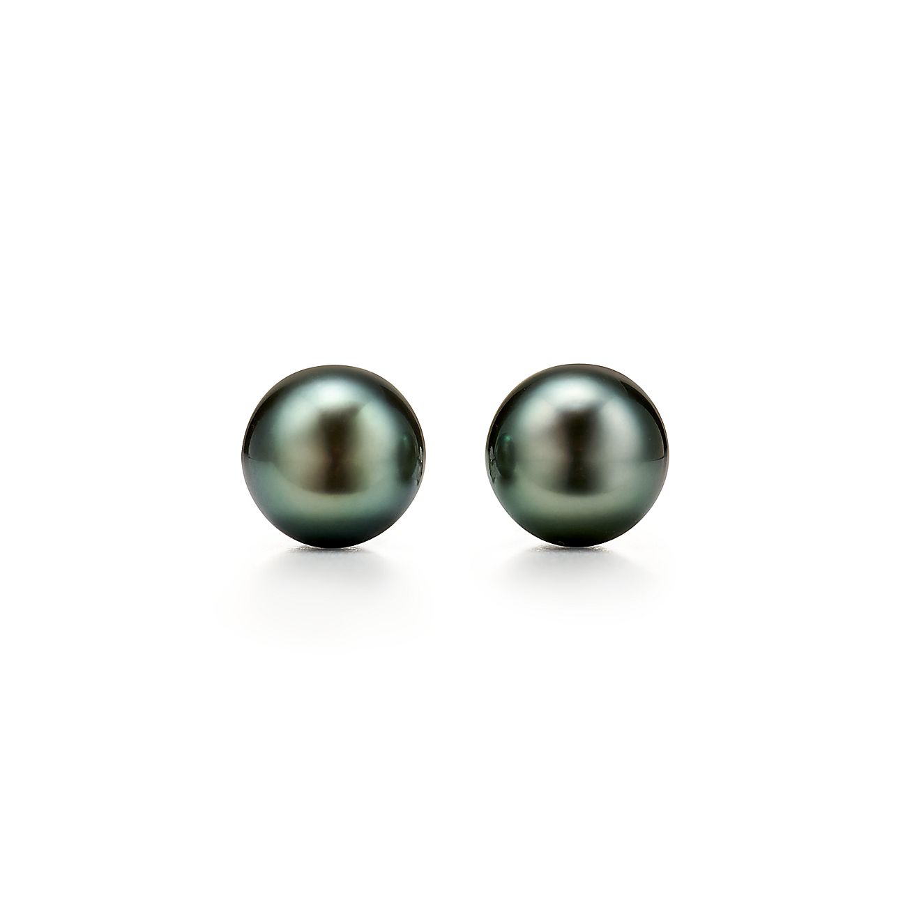 Aretes de oro blanco de 18k con perlas de Tahití. | Tiffany & Co.