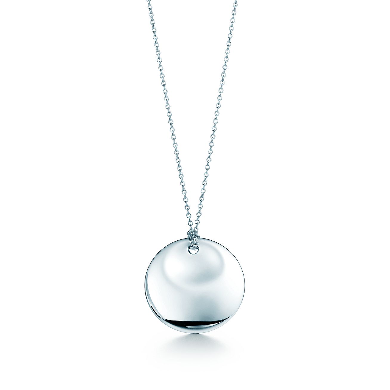 Elsa Peretti® Round pendant in sterling silver. | Tiffany & Co.