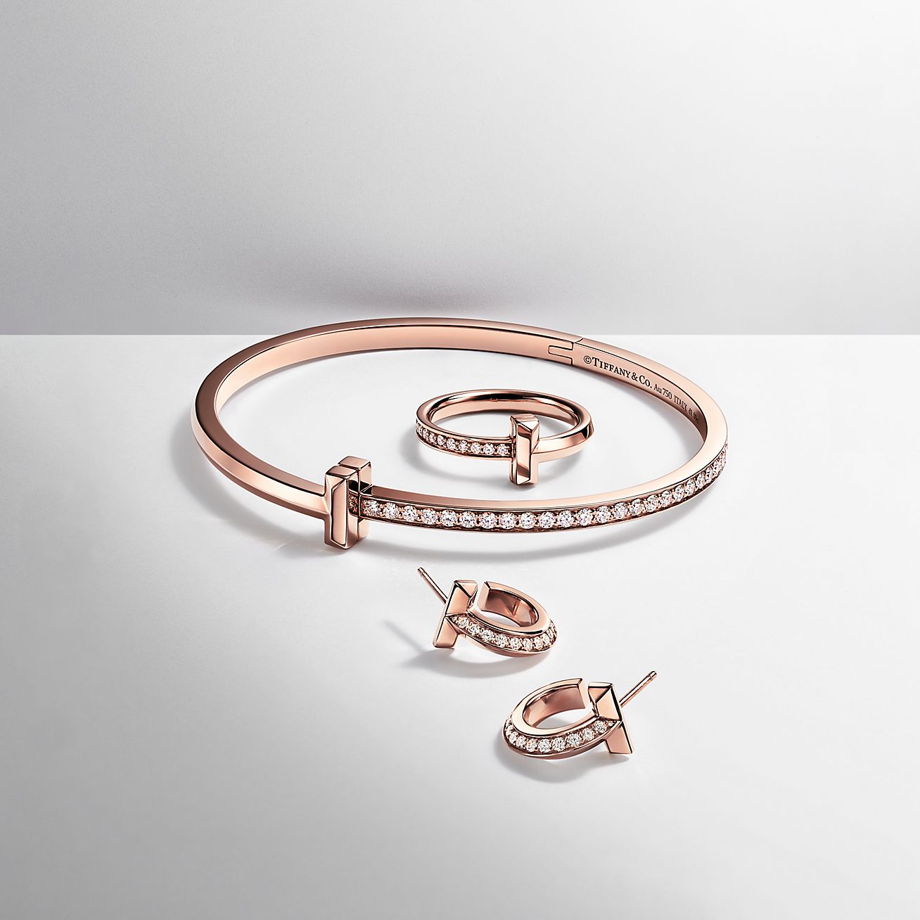 Tiffany t hinged bangle store