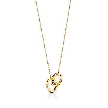 Tiffany 1837 interlocking Circles Pendant in Yellow Gold Small