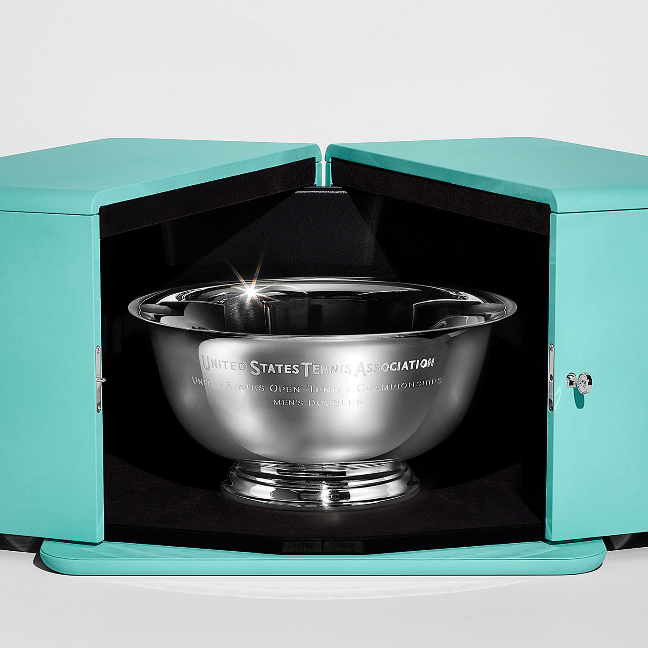 Tennis and US OPEN Trophies Designed by Tiffany | Tiffany & Co.