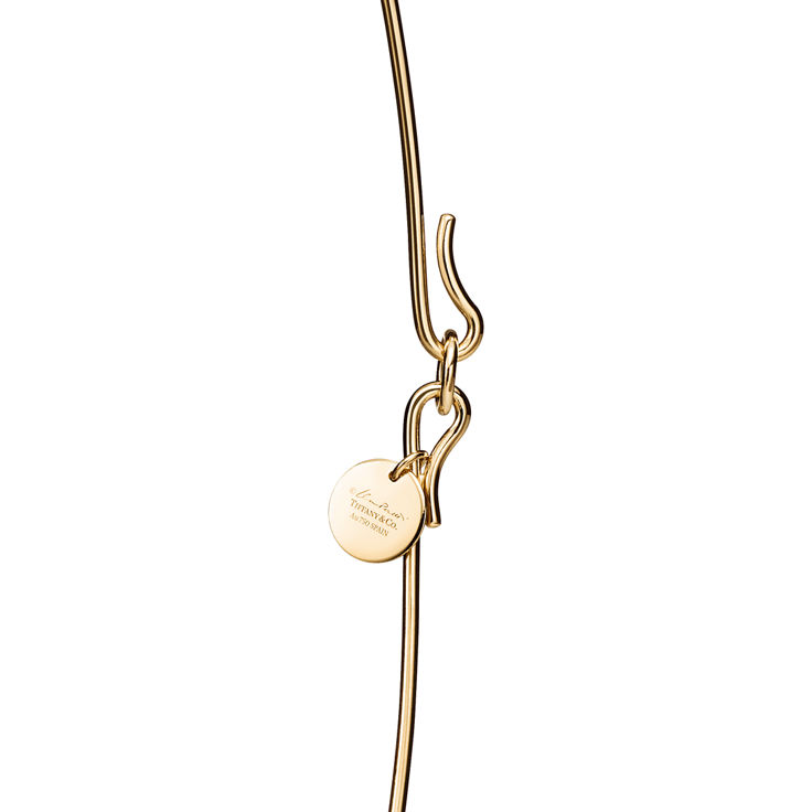 Elsa Peretti®:Bean design Wire Necklace in Yellow Gold with Elsa Peretti®:Bean design Wire Necklace in Yellow Gold with